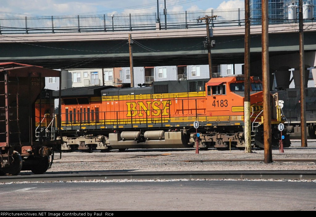 BNSF 4183